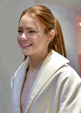 Emma Stone Quiz - Go 4 Quiz